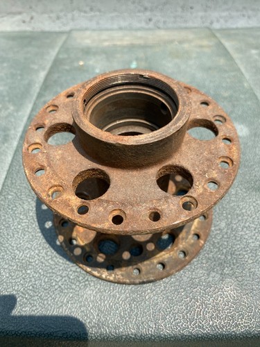 INDIAN MOTORCYCLE CHIEF, 4-CYLINDER ORIGINAL WHEEL HUB, 1938-45 | eBay