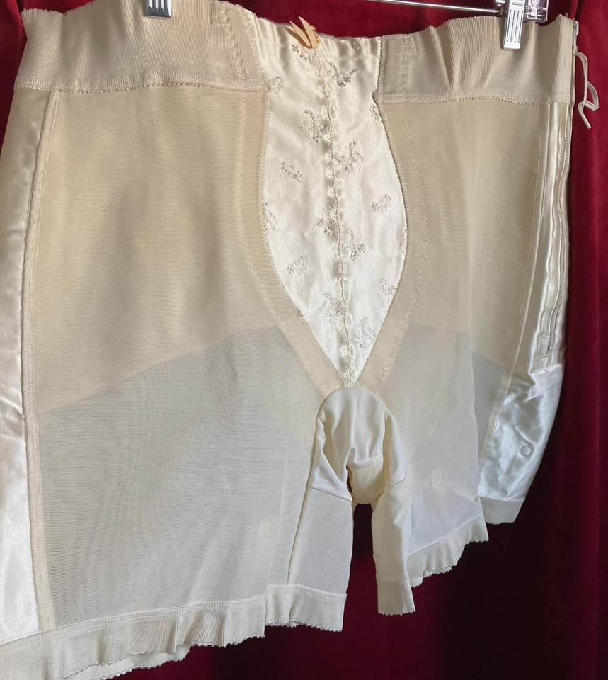 42 XXL sissy bottom girdle sears attached garters white Compression ...