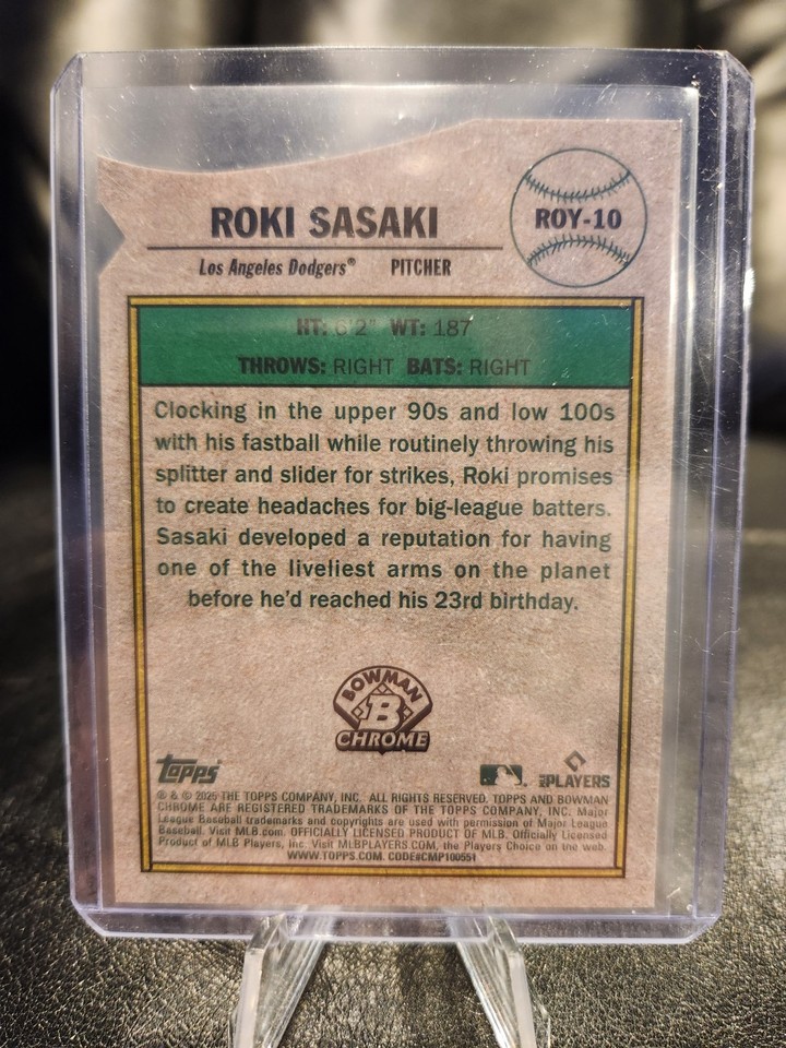 2025 Bowman #ROY-10 Roki Sasaki ROY Favorites Green Refractor /99 (RC ...