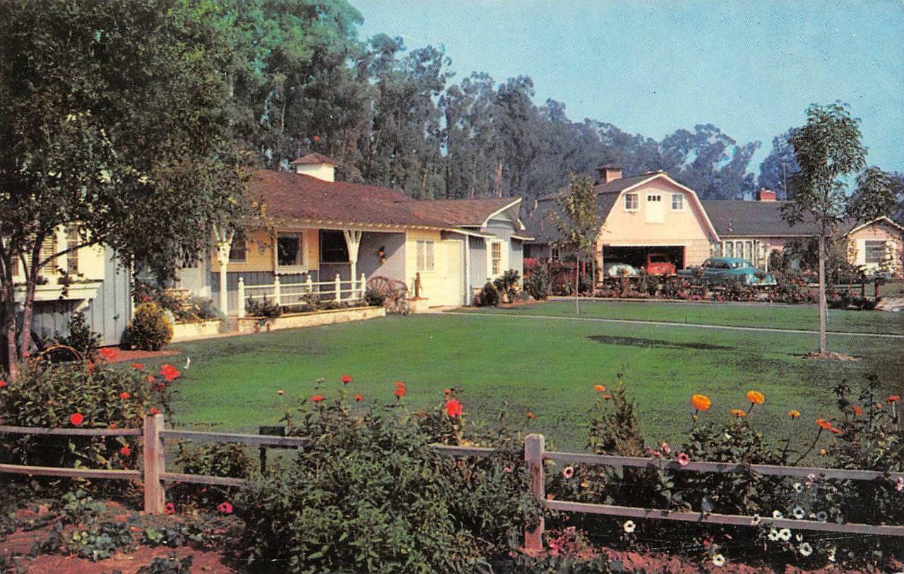 Suburban Living, Orange County, CA Ranch Style Homes Santa Ana Vintage ...