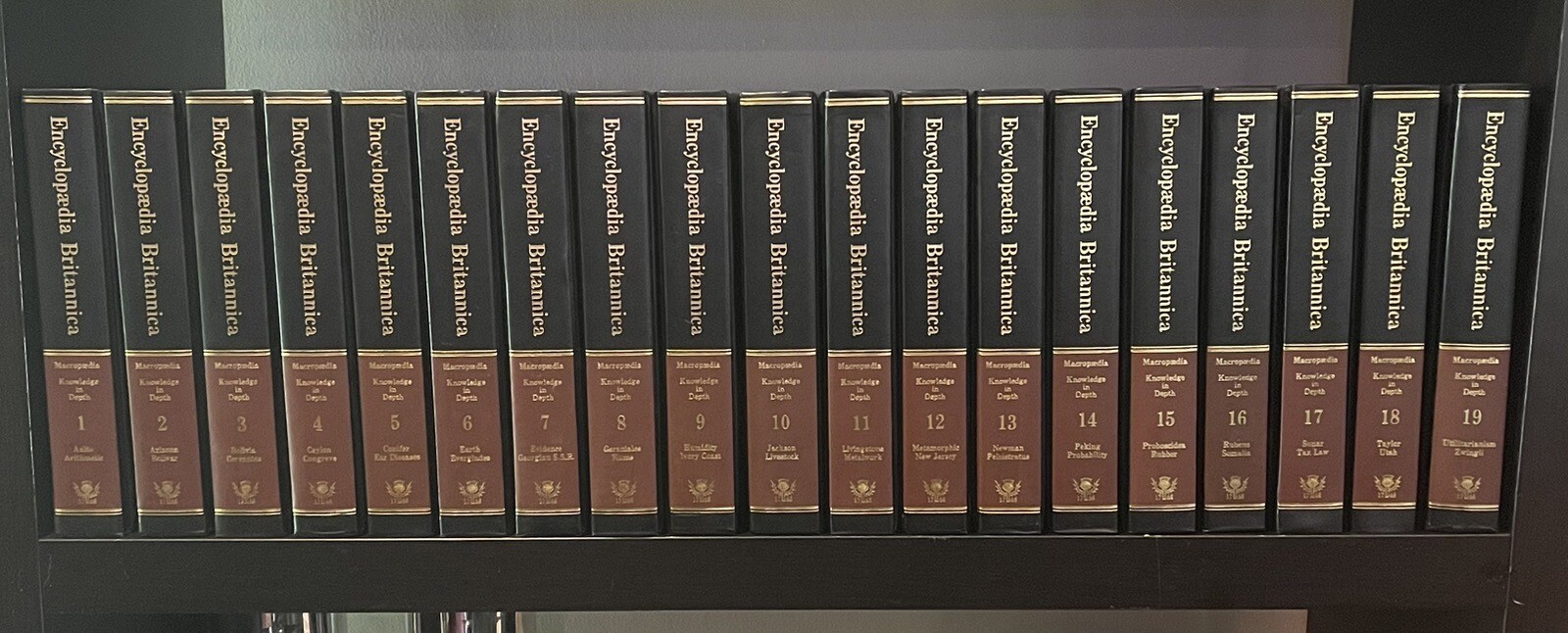 Encyclopedia Britannica 15th edition 1978 19 Books A-Z Black Leather ...