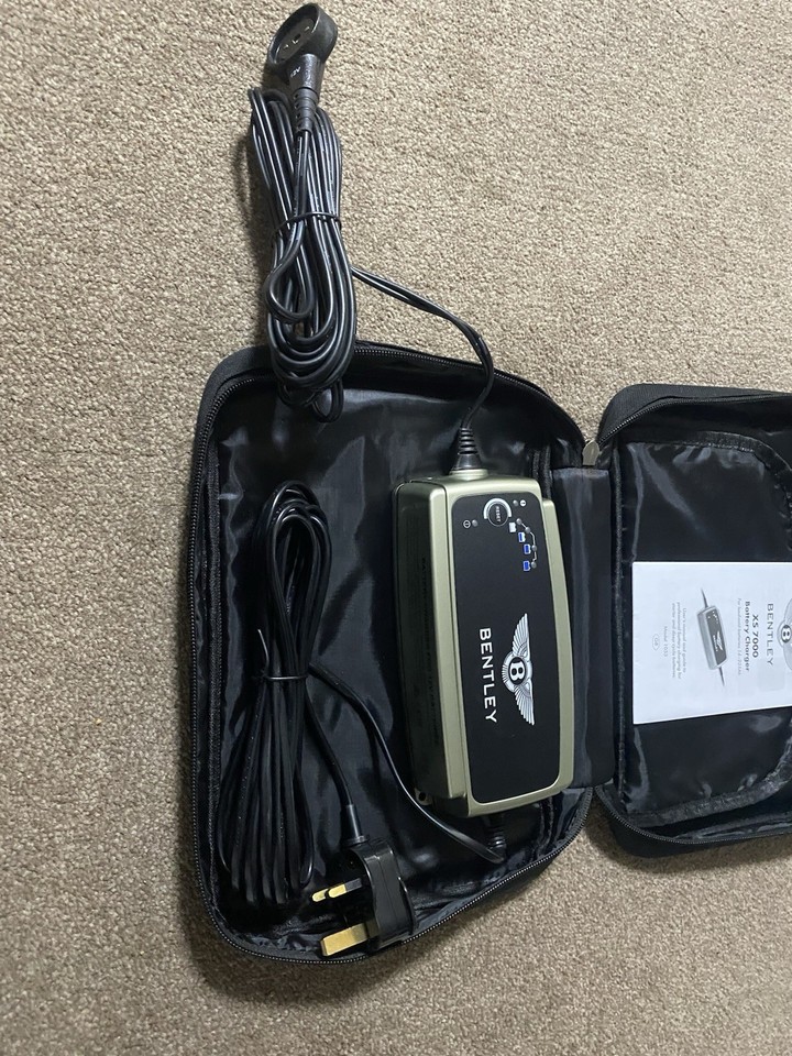 BRAND NEW ! GENUINE BENTLEY MAGNETIC BATTERY TRICKLE CHARGER ...