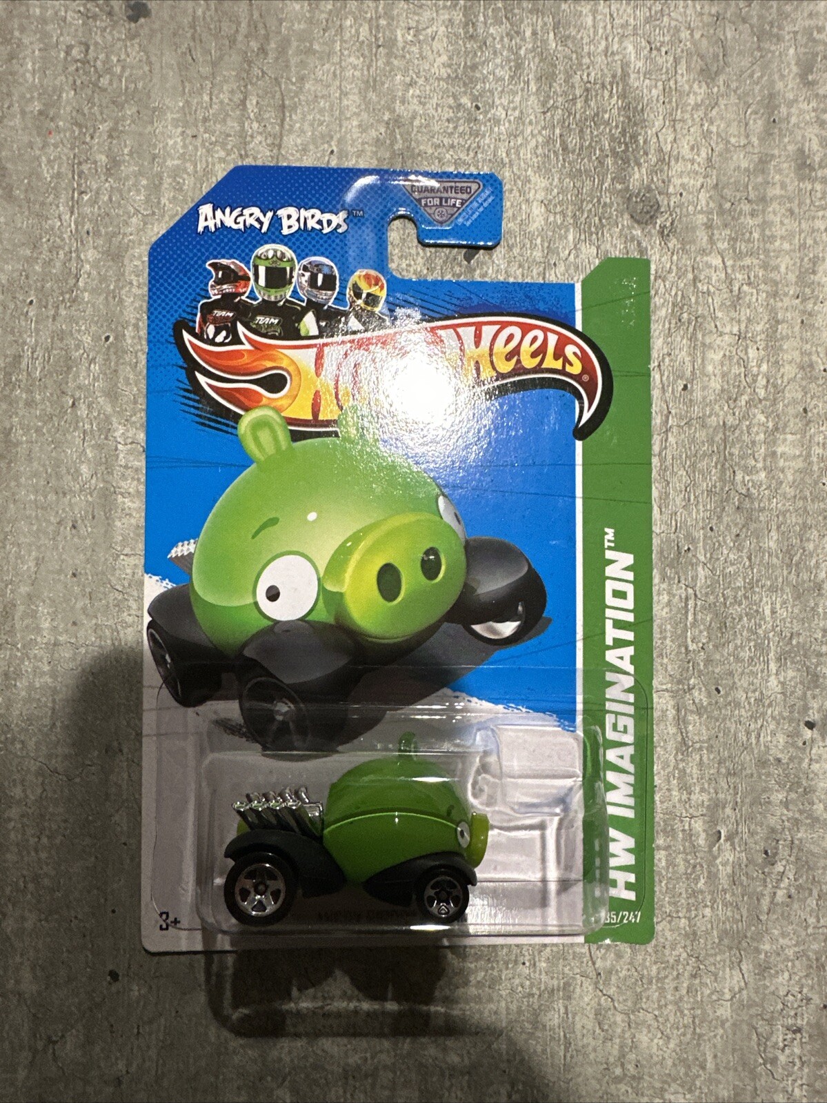 Hot Wheels Angry Birds Minion Pig 1/64 Die Cast Car HW City 81/250 | eBay