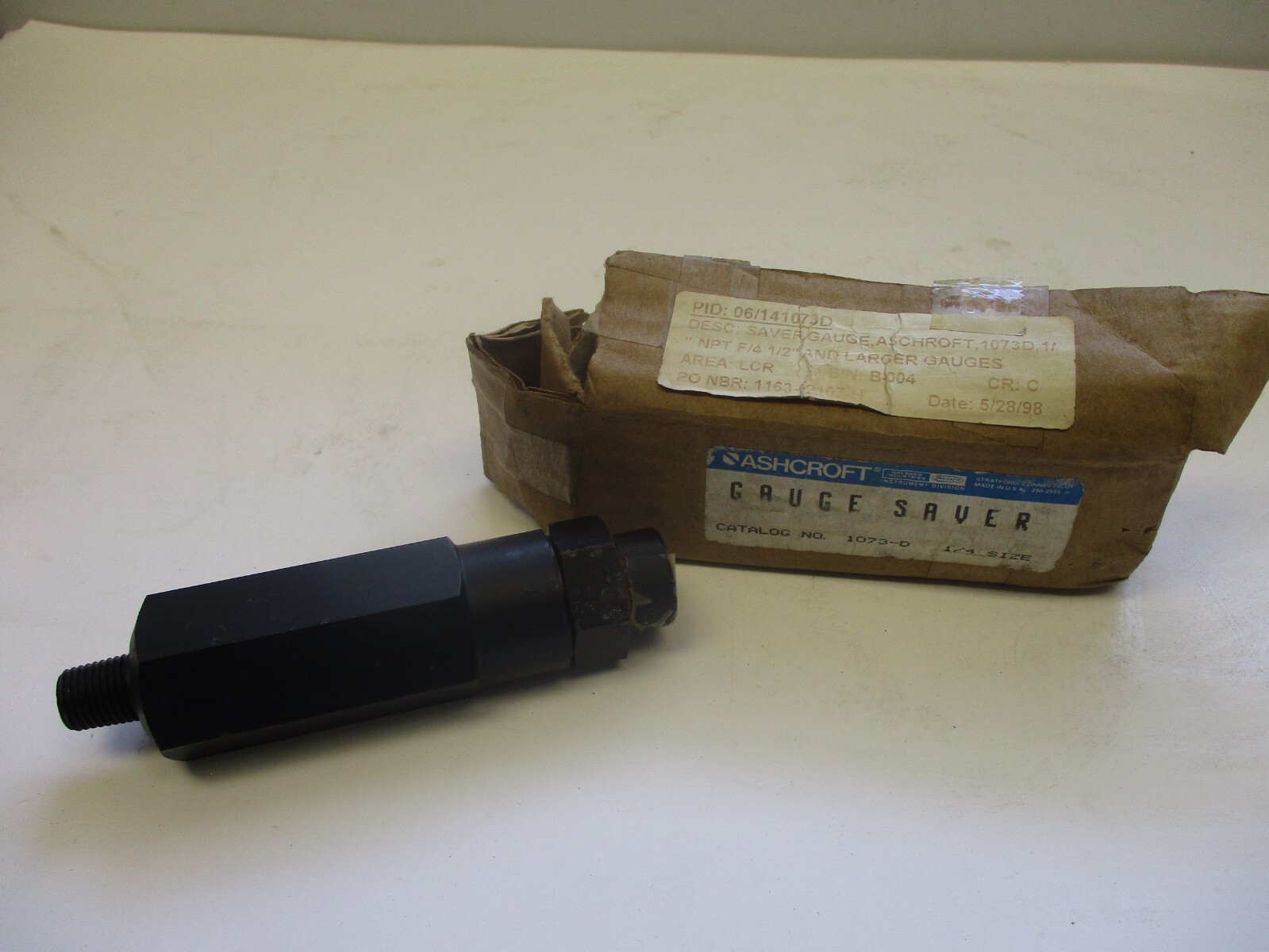 ASHCROFT 1/4 SIZE GAUGE SAVER CAT NO: 1073-D NEW IN BOX | eBay