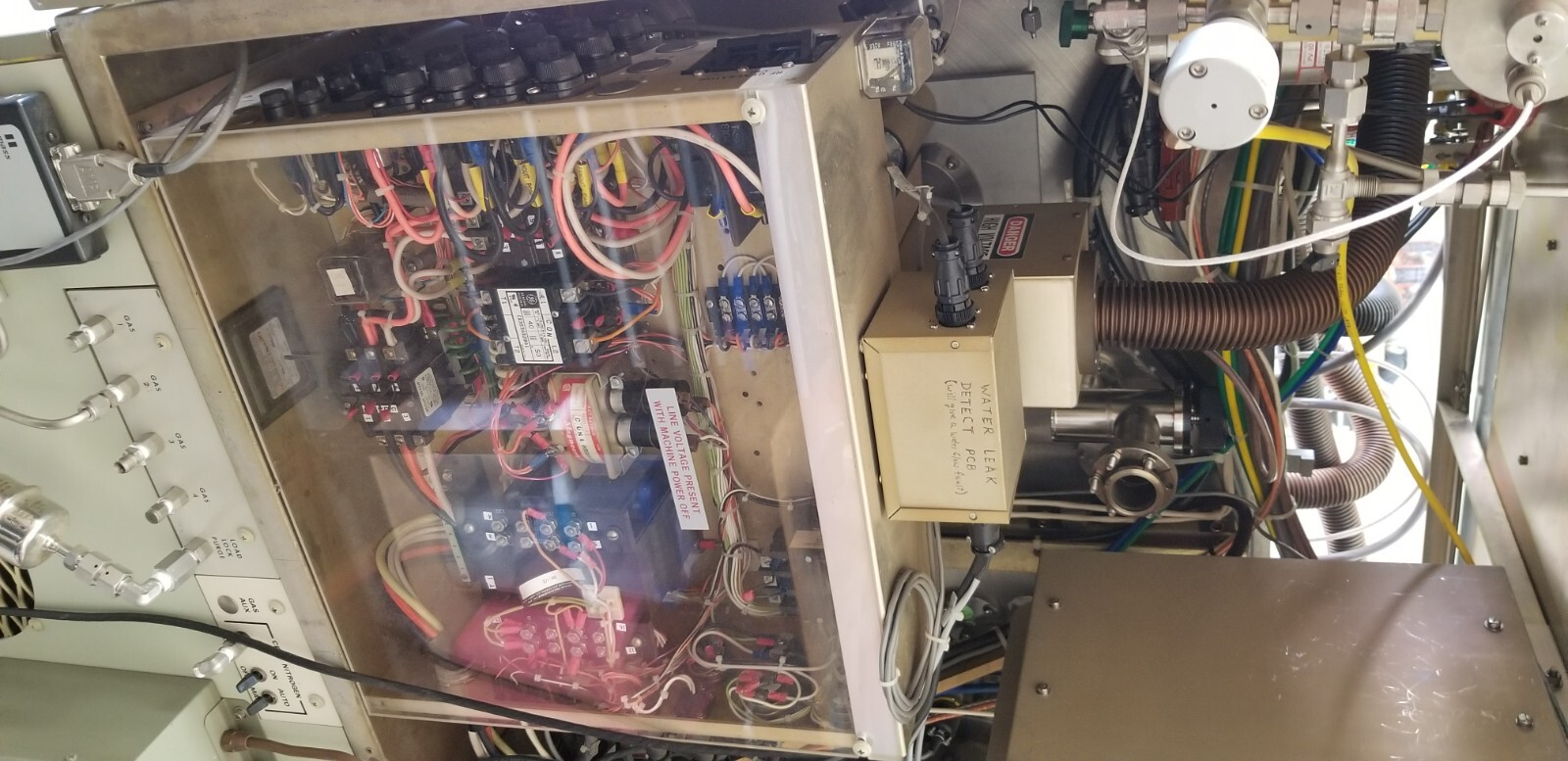 MRC 603 (Material Research Corp) 3 Target Sputtering system. Lots of ...