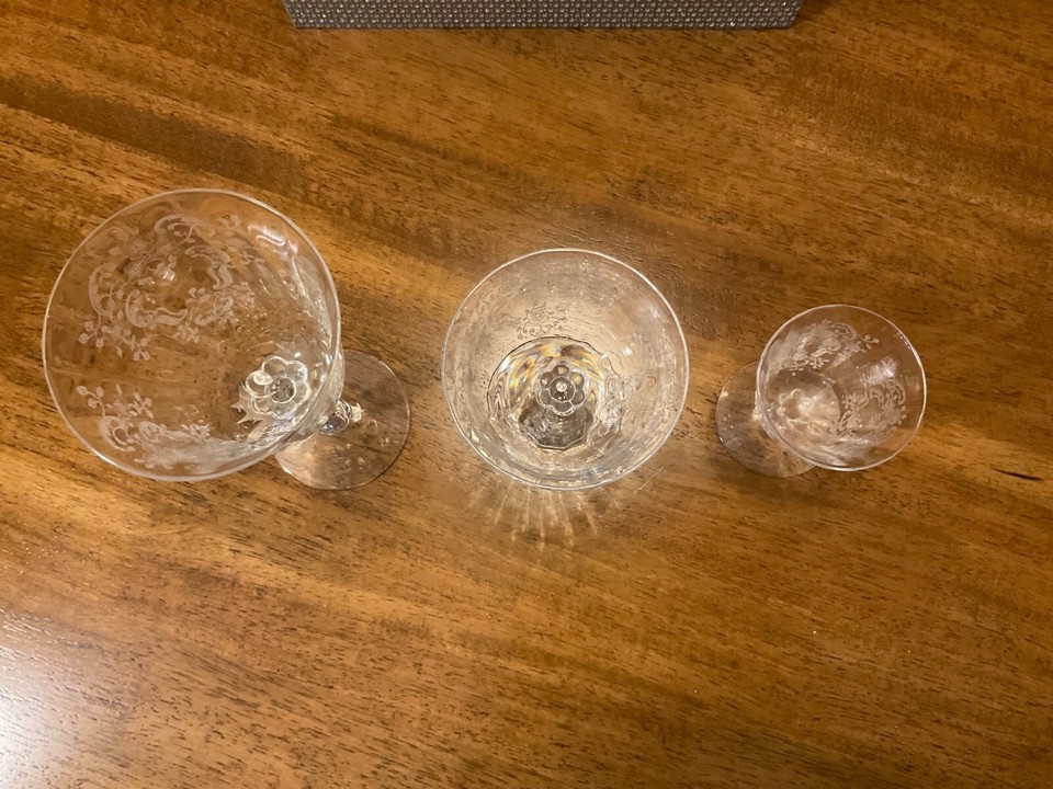 23 fostoria crystal stemware vintage glasses (meadow rose pattern), 3 ...