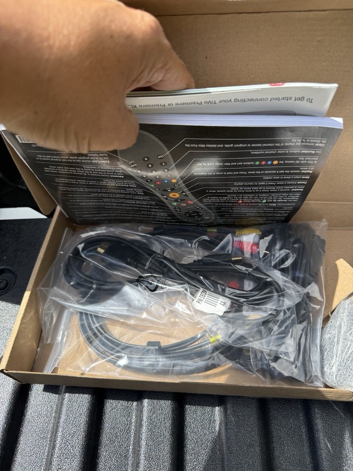 TiVo Premiere Series 4 Model TCD7465000 Full HD 1080p NEW in Open Box ...