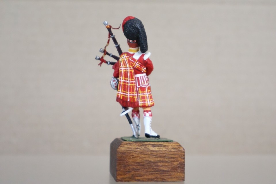 STADDEN LASSETT BRITISH GORDON HIGHLANDER PIPER MARCHING 1895 oi | eBay