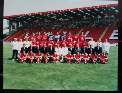 CHARLTON ATHLETIC FOOTBALL CLUB TEAM PHOTO 1996 - 1997 10X8 + DIRECTORS ...