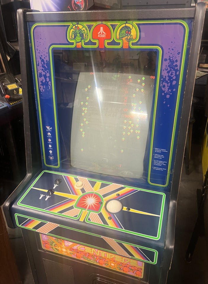CENTIPEDE CABARET ARCADE MACHINE by ATARI 1980 (Excellent Condition ...