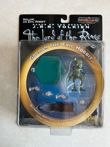 Gollum The Evil Hobbit 2000 Lord of the Rings Middle Earth Toys ME023 ...