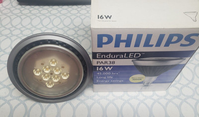 USED PHILIPS ENDURA LED 16PAR38/END/FL25, 3000 120V 16W WARM WHITE | eBay