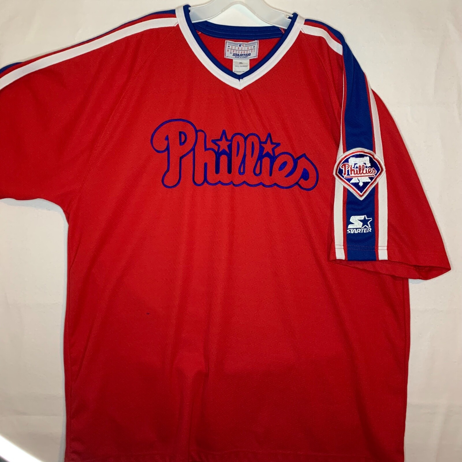 Genuine Merchandise Mens Starter Phillies Baseball V … - Gem