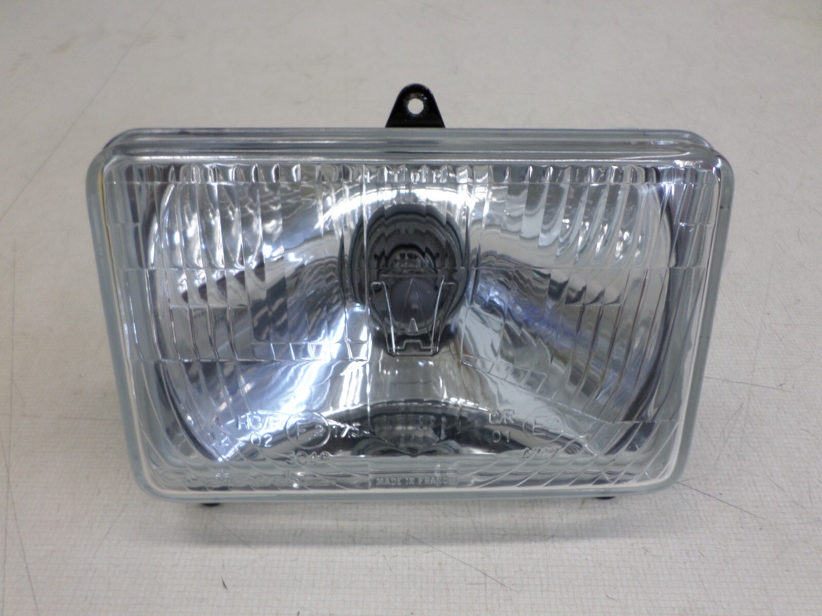 John Deere Gator Headlight Assembly for Many Older Models AM121181 ...