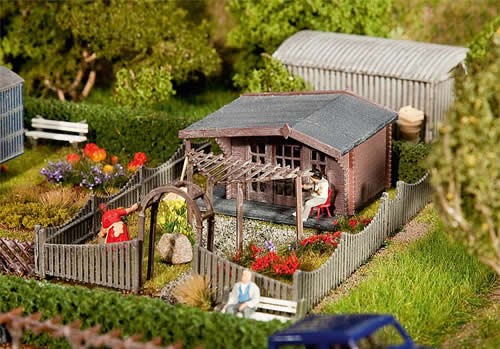Faller 180491 HO Scale Garden w/Summer House - Kit Plastic w/Scenery ...