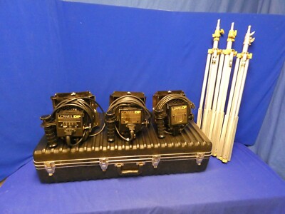 Lowel DP Light Kit QTY 3 w/Lowel On-Off Power Cords, Case, 3 Lowel ...