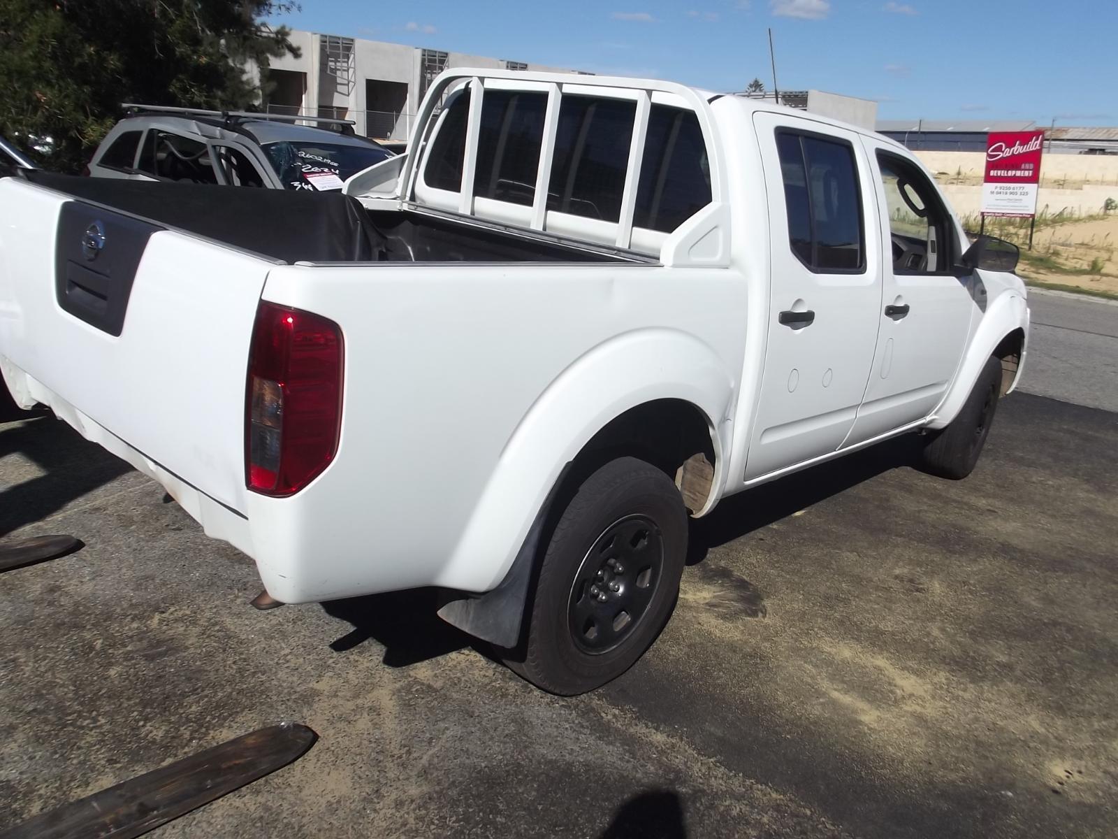 NISSAN NAVARA LEFT FRONT HUB ASSEMBLY D40, 4WD, VIN VSK..., 12/05-ON | eBay