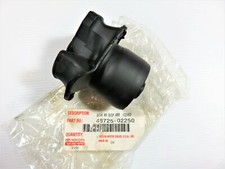 GENUINE Toyota 48725-28050 BUSH, REAR AXLE CARRIER, RH/LH 4872528050 ...