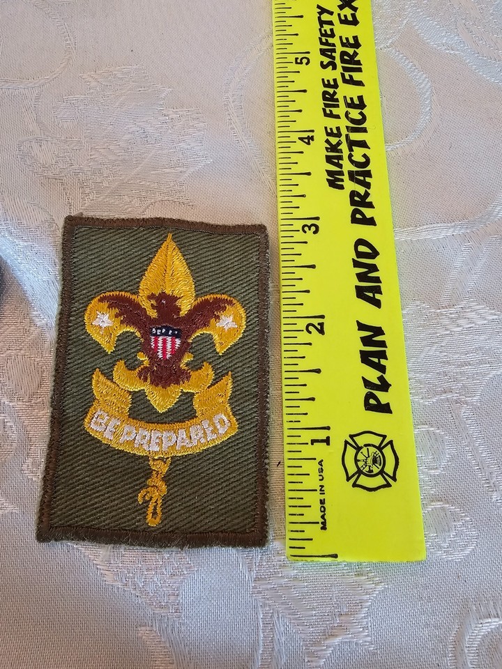 BSA 2 Boy Scout 1960 Khaki Square First Class & Patrol Leader Patches ...