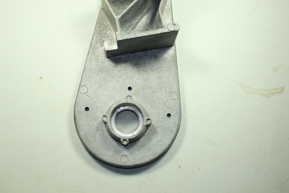 Nos Vintage Sno Jet Snowmobile Chaincase Housing No 114 | eBay