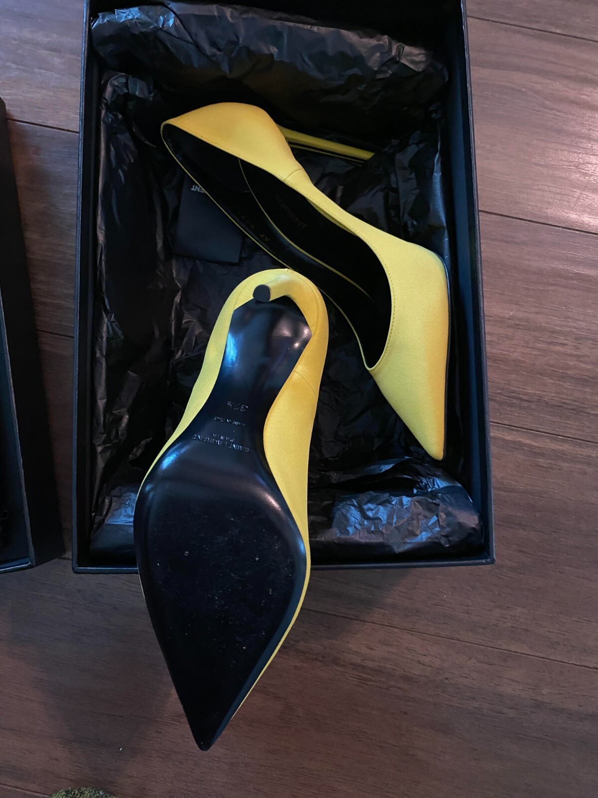 AUTHENTIC YSL Yves Saint Laurent Horton Yellow Zoe 10… - Gem