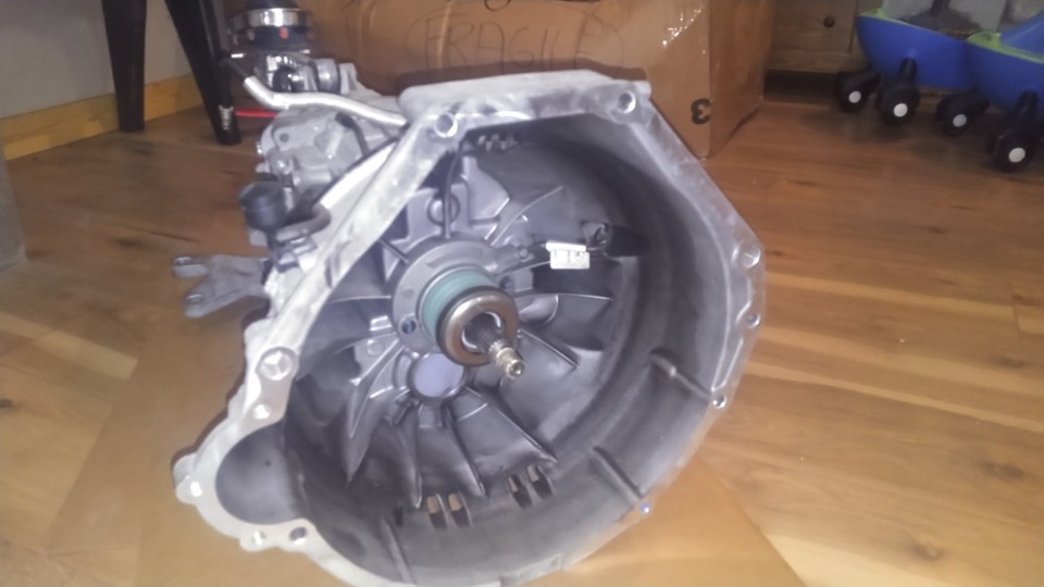 2018-2023 Ford Mustang 5.0 Getrag D4 MT82 transmission 6 speed- 10,111 ...