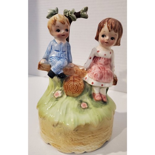 Lefton Music Box With Boy And Girl Sitting Together On Bench, Made In ...