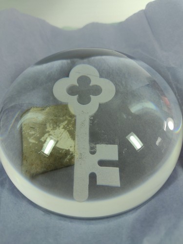 Vintage Etched Clear Art Glass Dome Skeleton Key Paperweight JAFFA ...