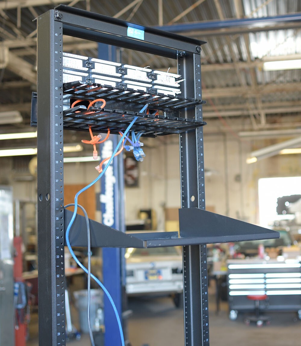 Chatsworth Products rack - Pick up in Warren, Michigan (North of ...