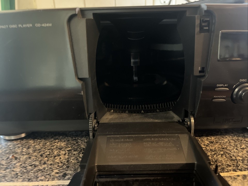 Kenwood File Type CD-424M 200 disc cd changer WITH REMOTE-works | eBay