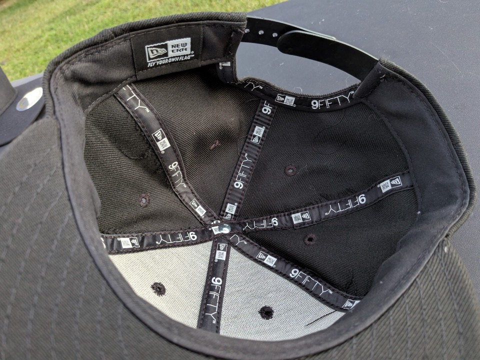 New Era Halo-5 Guardians 9FIFTY Adjustable Snapback Hat Black Gray Logo ...