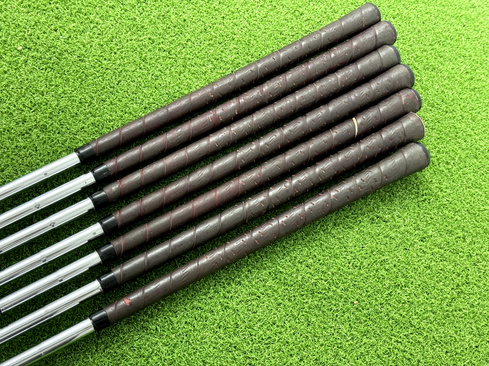 1950's Wilson Dynamic Swing K-28 Iron Set 3-9 Right Handed Steel ...