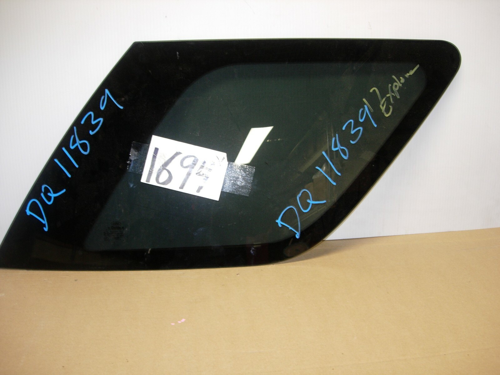 11 12 13 14 15 16 17 18 Explorer PASSENGER Side Quarter glass Window ...