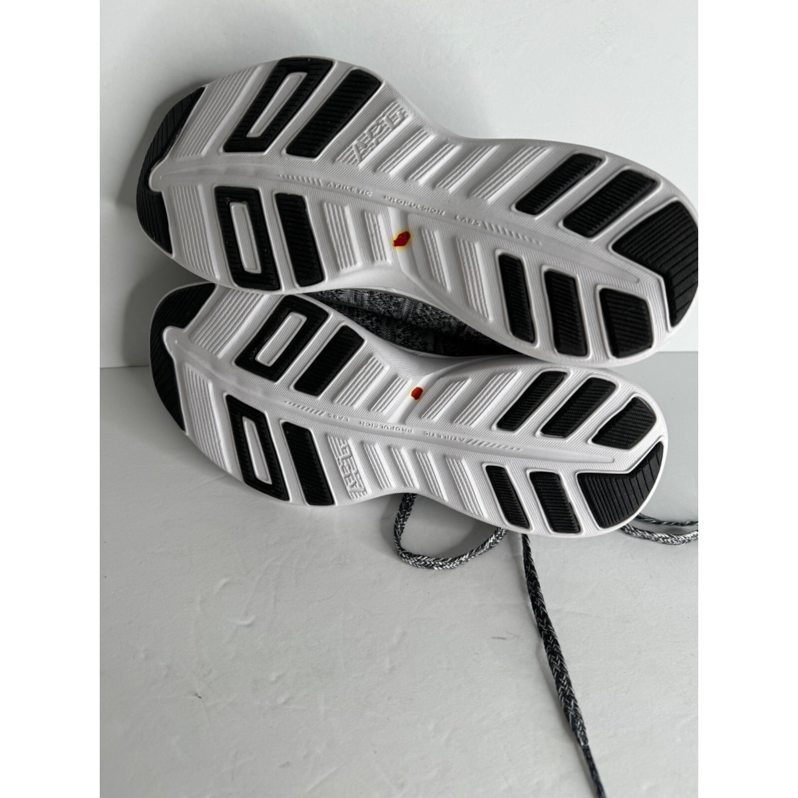 APL Techloom Pro Trainer Sneakers Heather Grey Black White Womens 36.5 ...