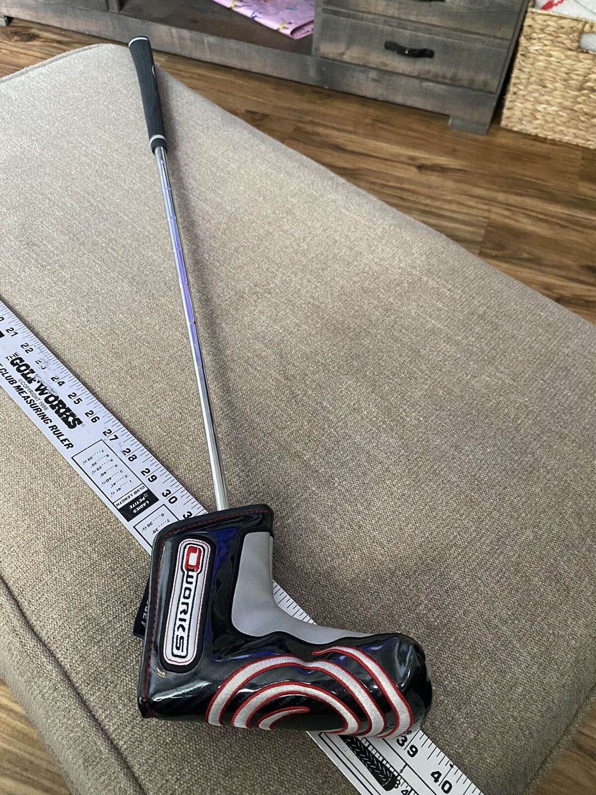 Odyssey Versa 9 Napa Style Putter W/ Head Cover. R/H 34” **New Grip ...