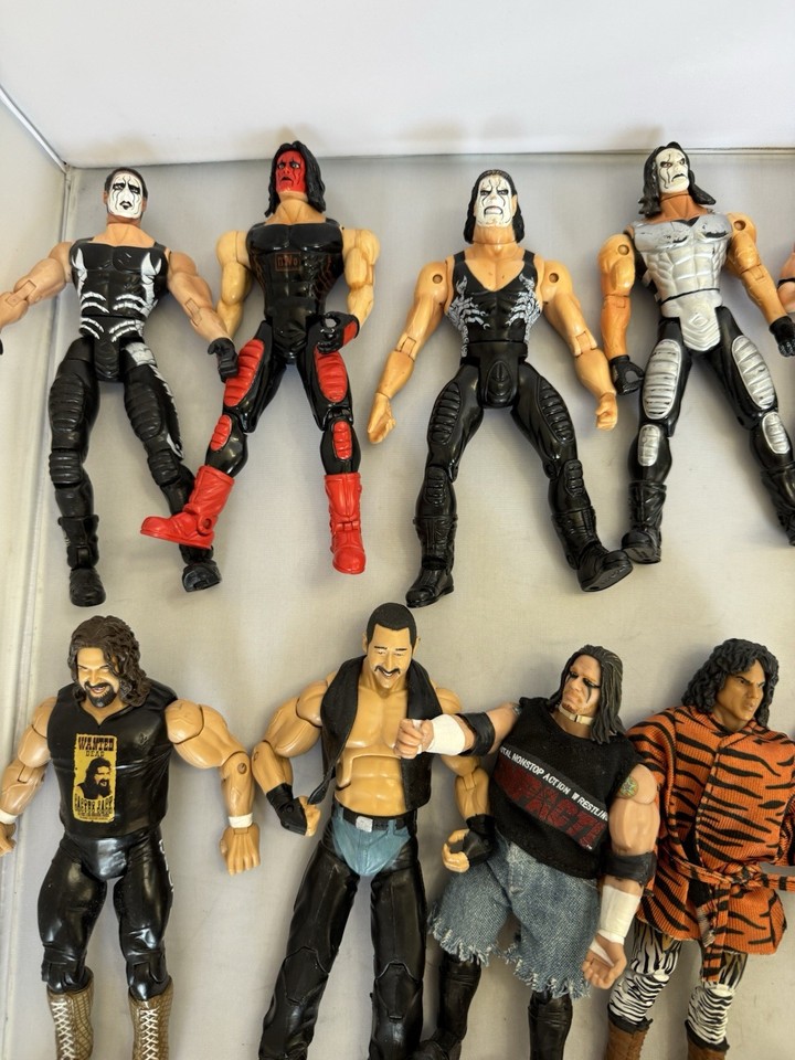 Large Lot of 90s/2000s Wrestling Figures Jakks, Marvel, Toy Biz - Fast ...