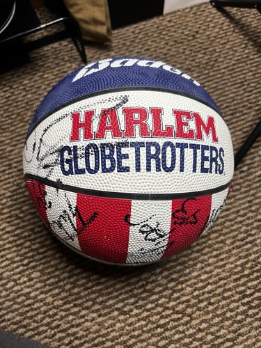 Harlem Globetrotters Autographed Signed Basketball multiple signatures ...