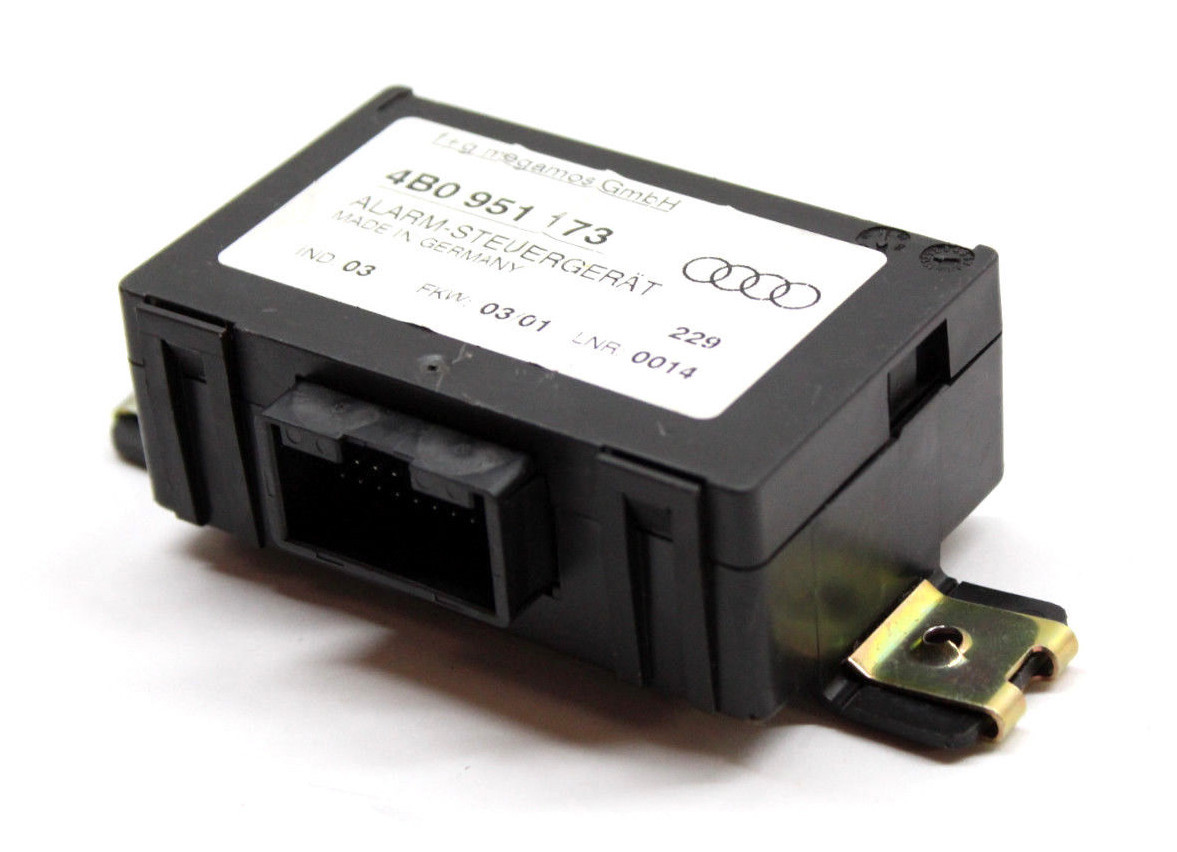 01 AUDI A4 A6 S4 THEFT ALARM MODULE ECU 4B0951173 OEM 99 00 01 02 03 04 ...