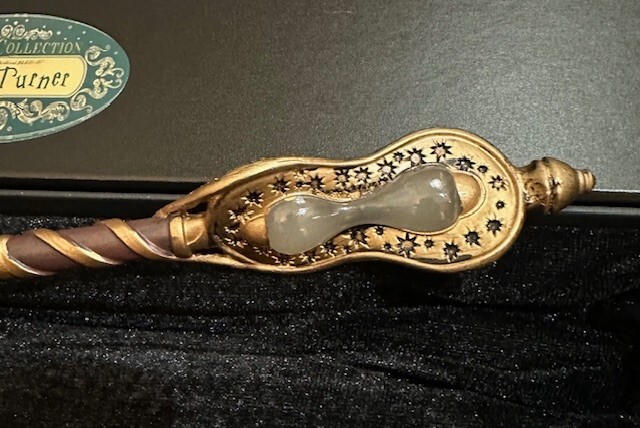 Time Turner Wand 15.5", Harry Potter, Wizarding World Hogwarts ...