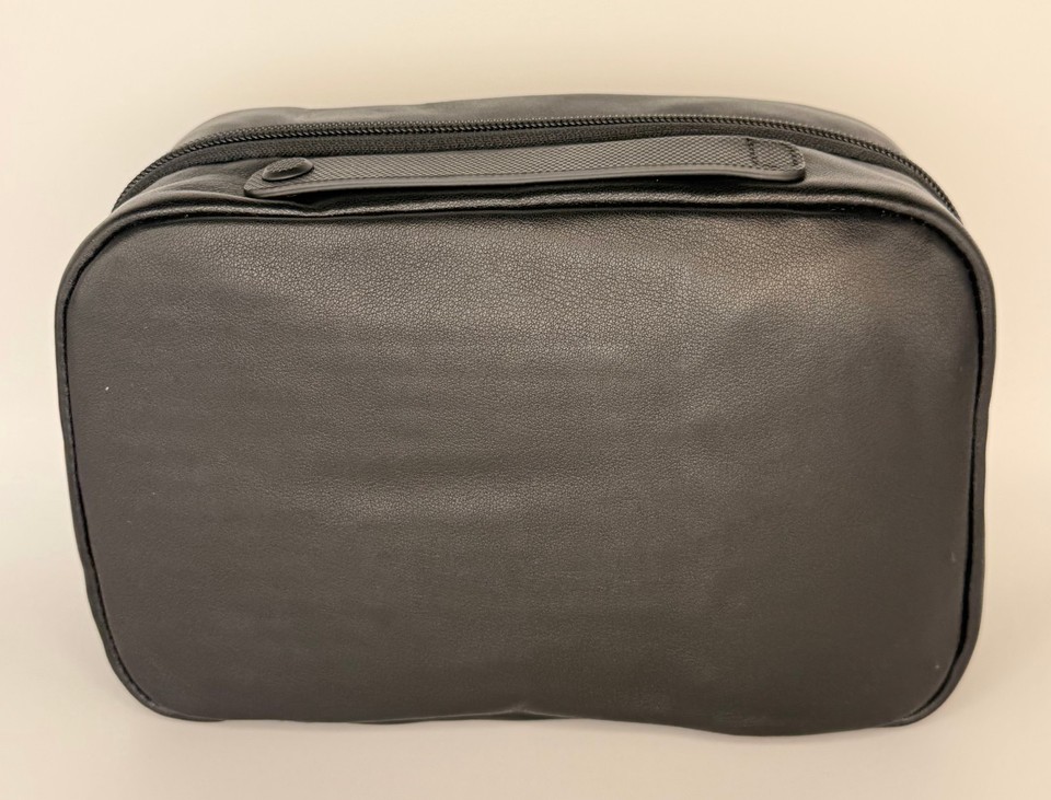 Tumi Alpha Split Travel Kit Black Leather Dopp Kit Toiletry Bag Travel ...