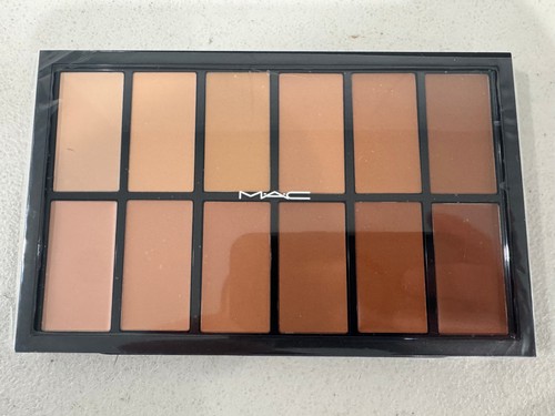 Mac Cosmetics Full Coverage Foundation x 12 Palette 1.0 oz / 30 g - Pro ...