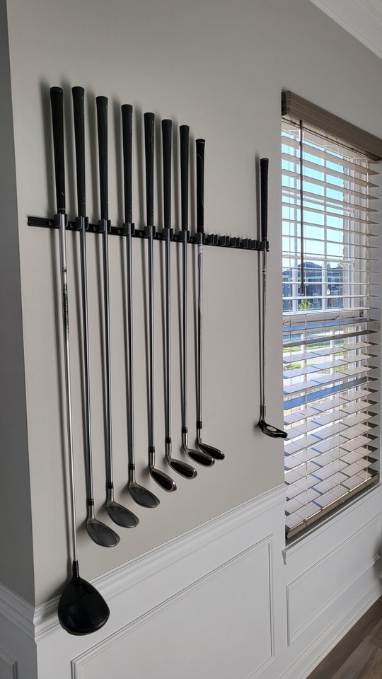 Golf club rack. 16 Golf club display. Golf club holder. With Aluminum ...
