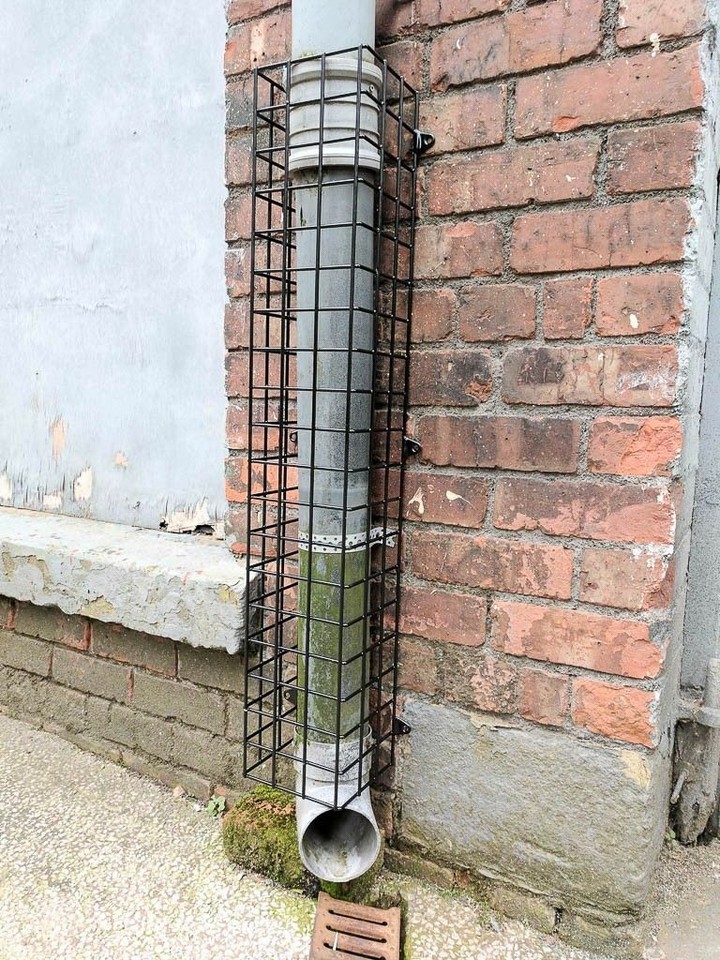 Drain Pipe Guard / Plastic Pipe Protector Cover Metal Cage | eBay UK