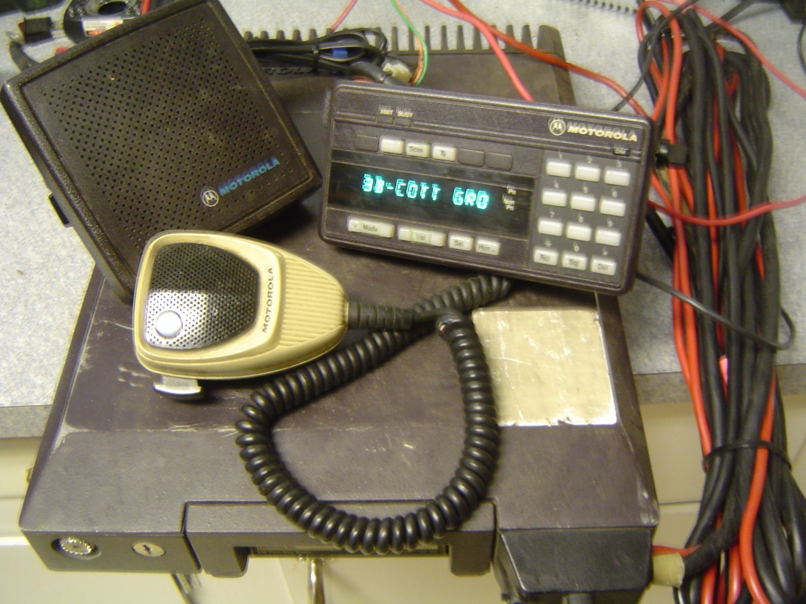 MOTOROLA SYNTOR X9000 UHF RADIO 100W 450-470 MHz TESTED | eBay