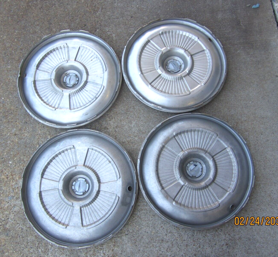 15" 1965 Ford Pass. w/o wire Design Ford Crest Hubcaps Wheel Covers | eBay