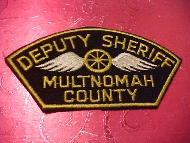 MULTNOMAH COUNTY OREGON POLICE PATCH SHOULDER SIZE UNUSED ALL FELT | eBay