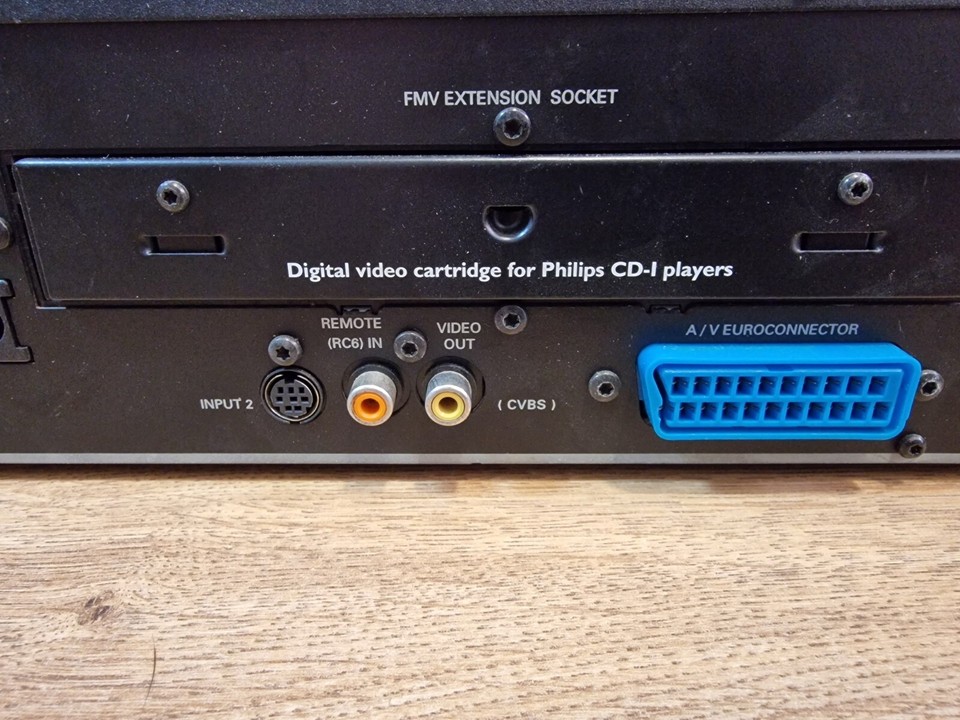 Philips CDI-210 with Video cartridge, box, manual and controllers | eBay