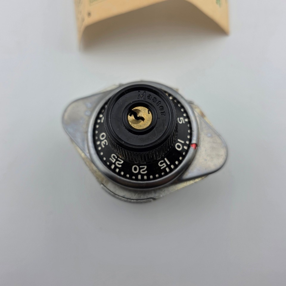 Master Lock 1654 Built In Combination Locker Lock With Combo Pre Owned ...
