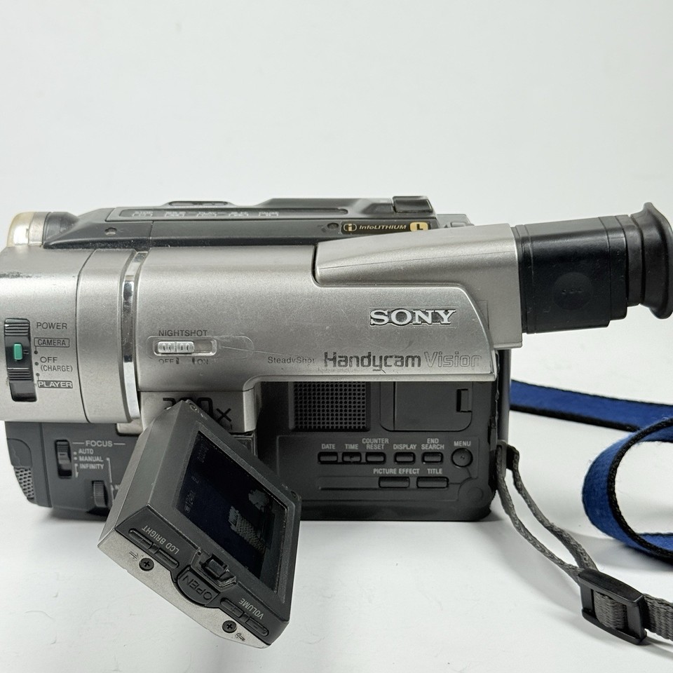 Sony Handycam DCR-TRV43 Silver 360x Digital Zoom Video Camera Camcorder ...