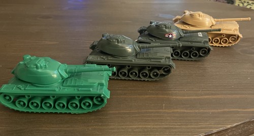 TimMee Processed Plastic M48 Patton Tank 4pc Tim Mee Army Vehicles USA ...